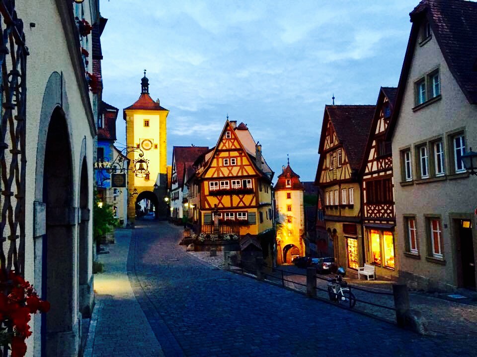 customized private chauffeured tours of Germany and Europe