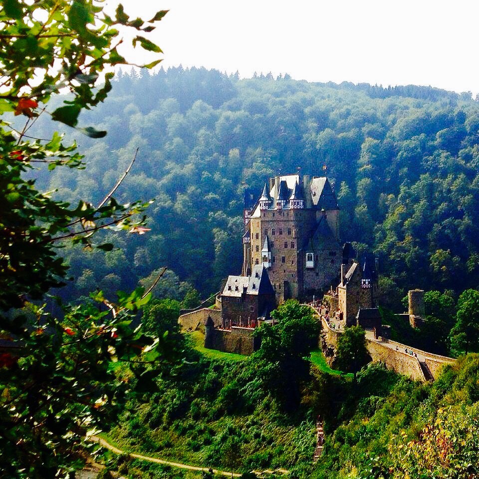 customized private chauffeured tours of Germany and Europe